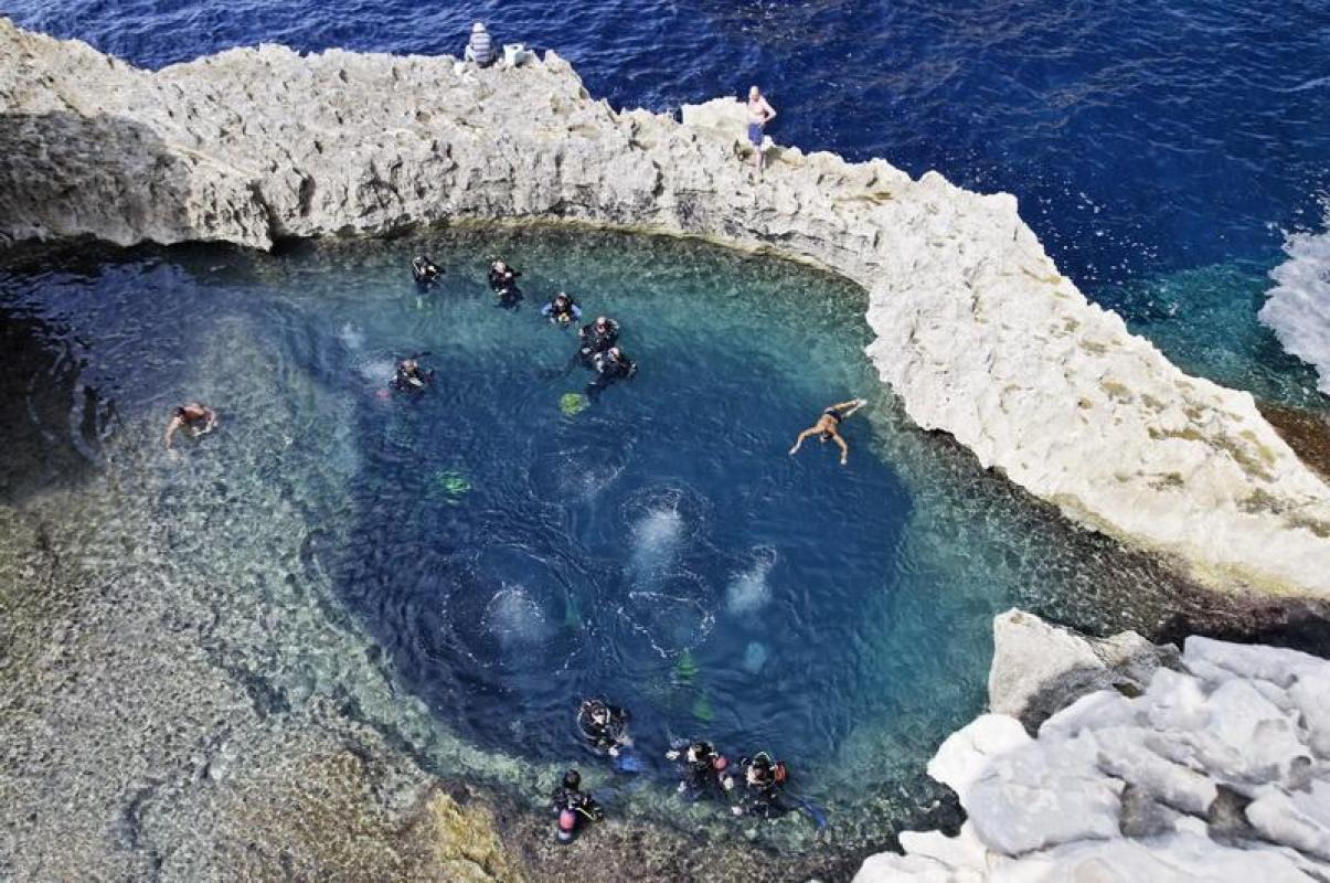 Blue Holes: em busca de 5 maravilhas marinhas do mundo - greenMe